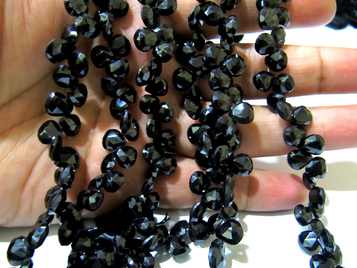 Natural Black Spinel Heart Shape Briolette Faceted 8 to 10mm Gemstone ...