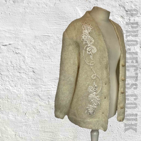 1980's vintage beige mohair, lined boxy cardigan, sho… - Gem