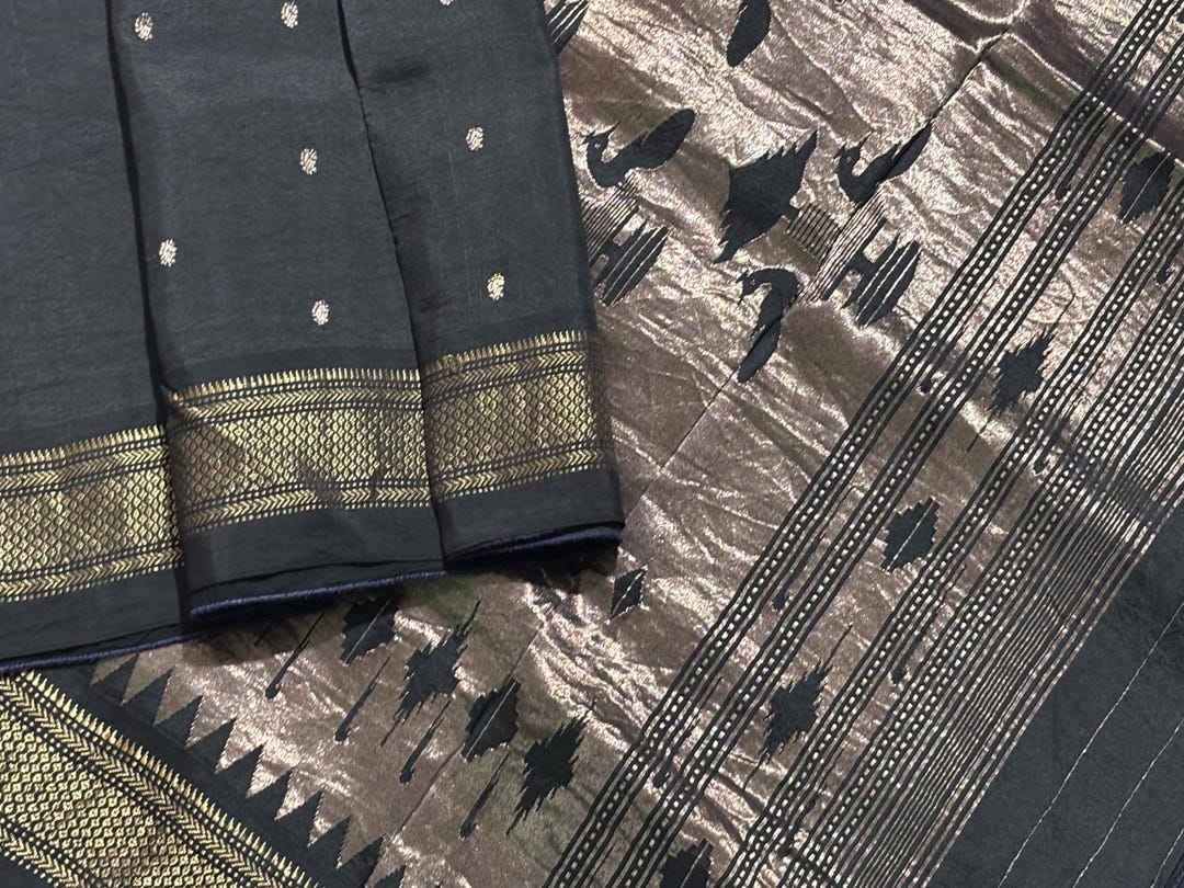 Vintage Handloom Silk Saree: Paithani Embroidery, Indian Wedding Sari ...