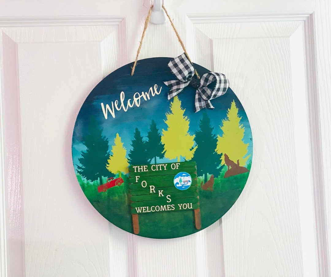 Front Door Hanger/twilight/vampires/edward & Bella/forks/12x12/ - Etsy