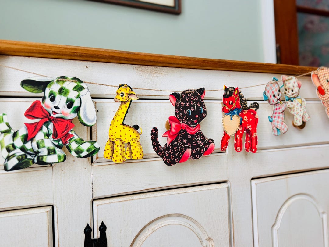 Retro Baby Animals Banner: 1950s Kitsch Baby Shower, Valentines Day ...