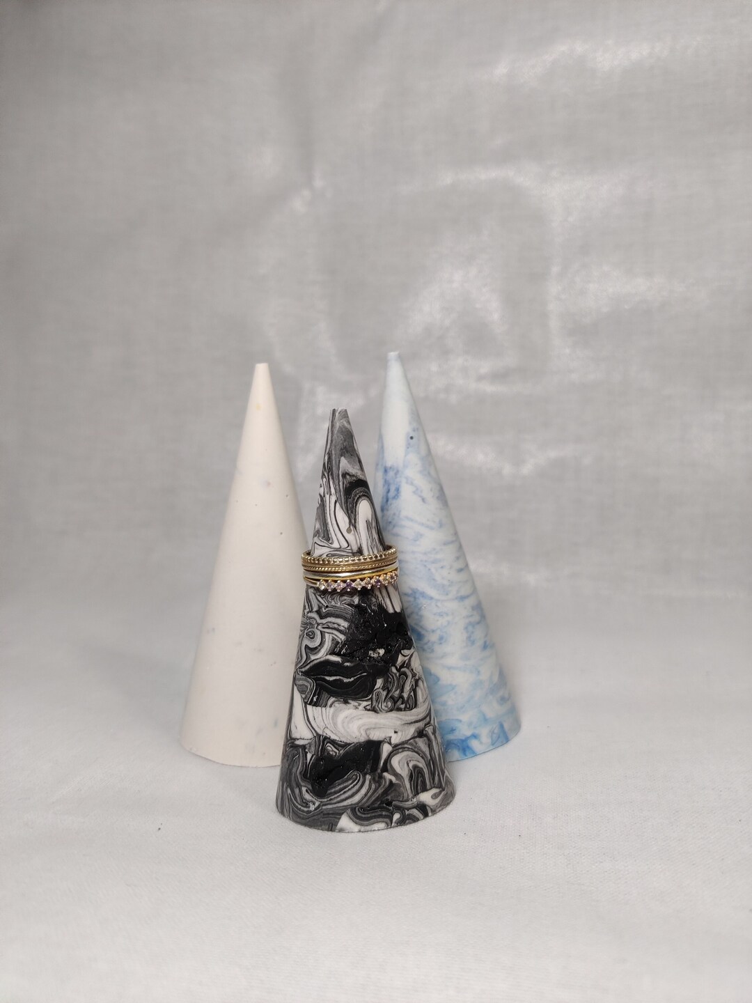 Ring Holder in Jesmonite / Terrazzo / Resin / Several Colors - Etsy