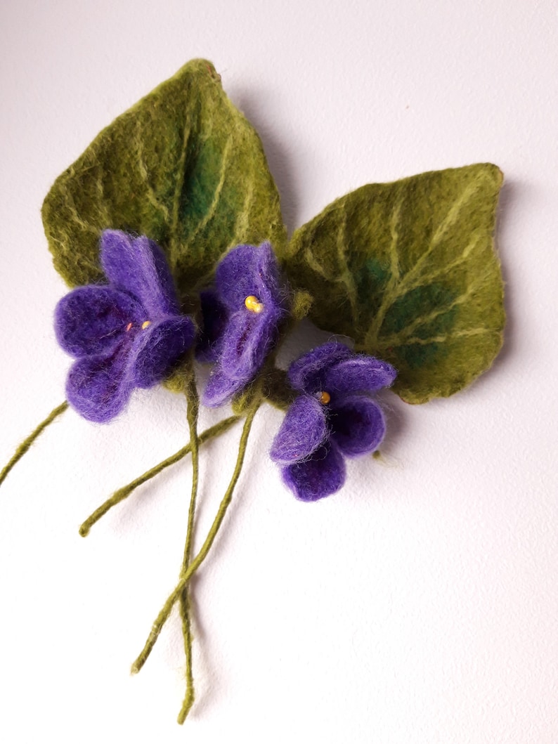 Felted Violet Brooch: Needle Felted Wool Flower Jewelry - Etsy