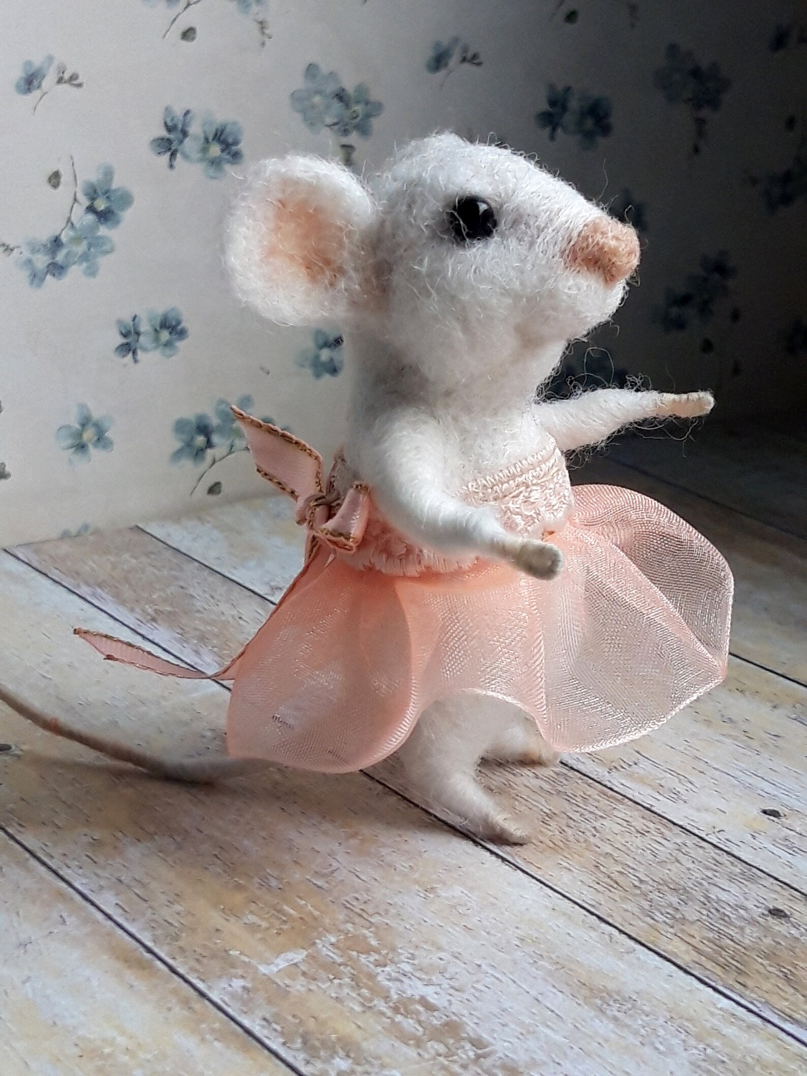 Felted Mouse Ballerina Miniature - Etsy