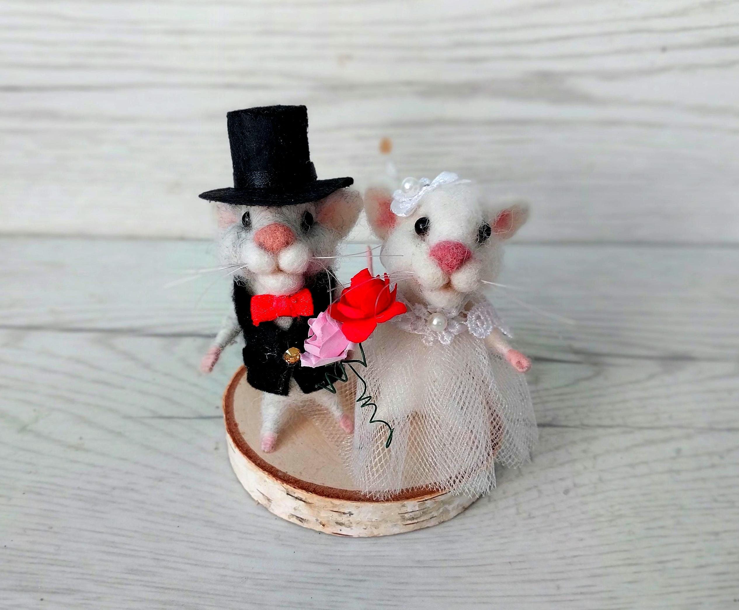 Felted Groom and Bride Mice Miniature Wedding Gift - Etsy