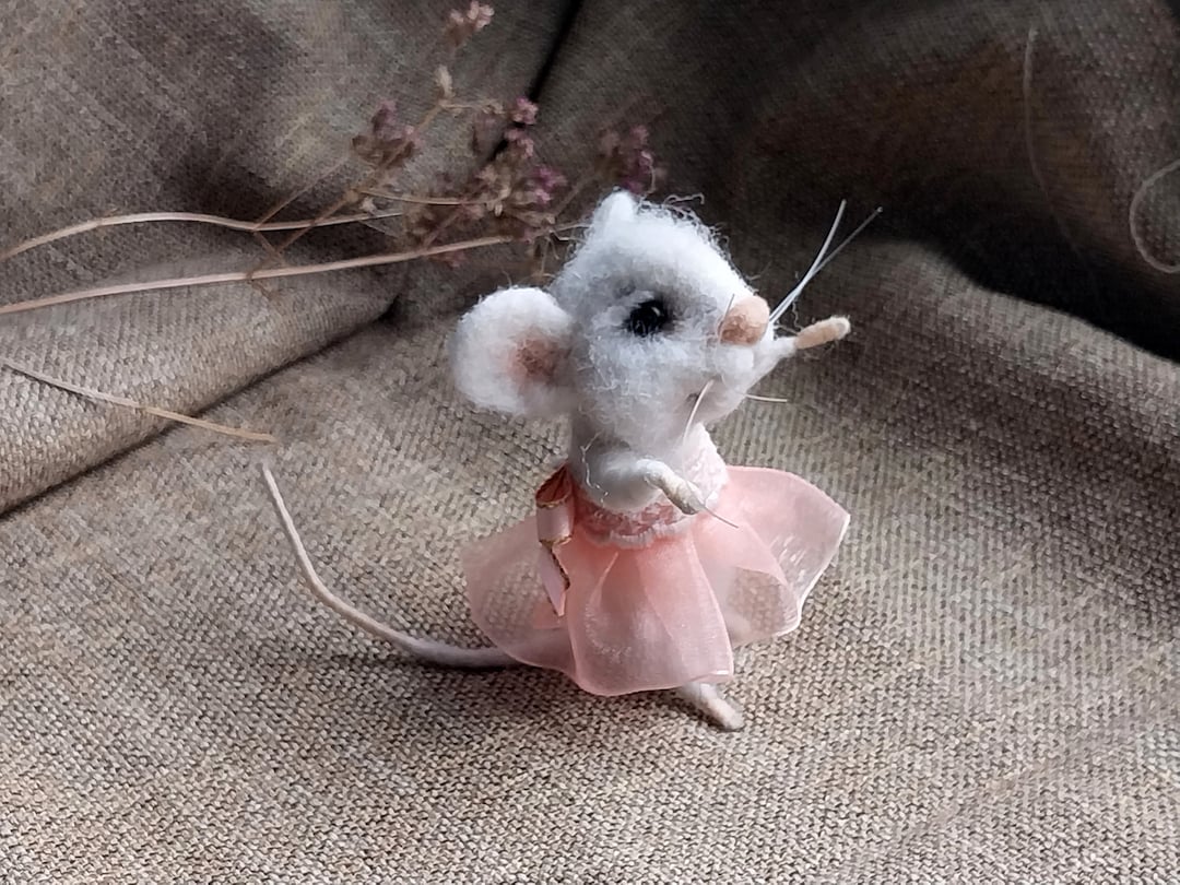 Felted Mouse Ballerina Miniature - Etsy