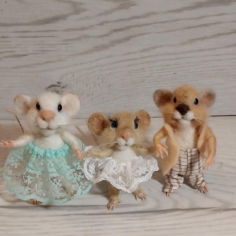 Woolen Mice - Etsy