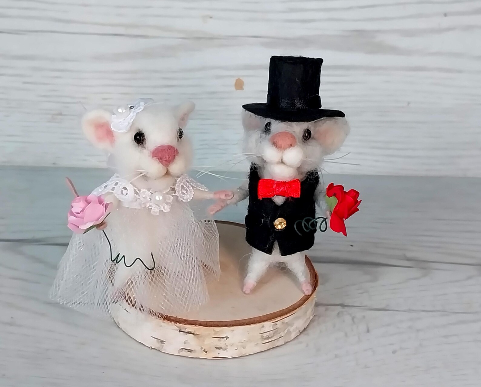 Felted Groom and Bride Mice Miniature Wedding Gift - Etsy