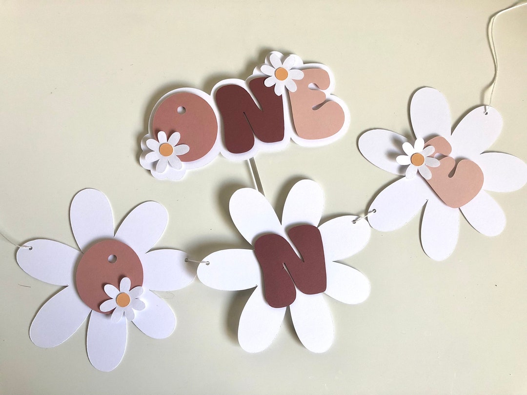 Retro Daisy Cake Smash Set | Groovy One | Daisy Retro Hippie Party ...