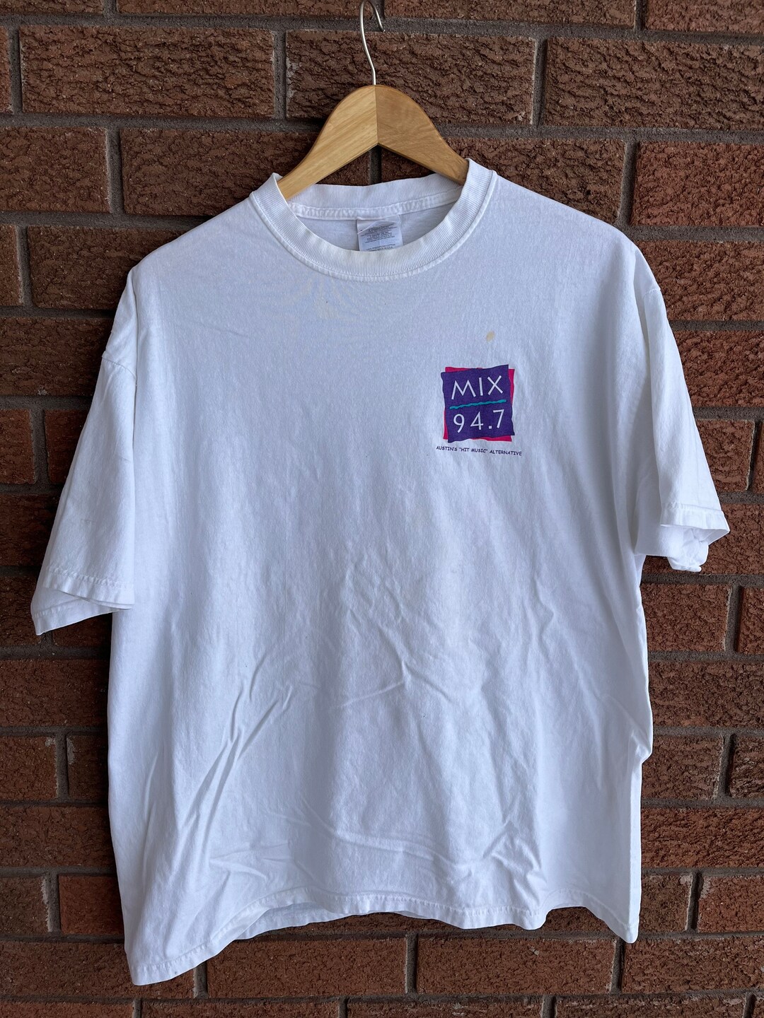 Vintage Hit Music Radio Station T-shirt - Etsy