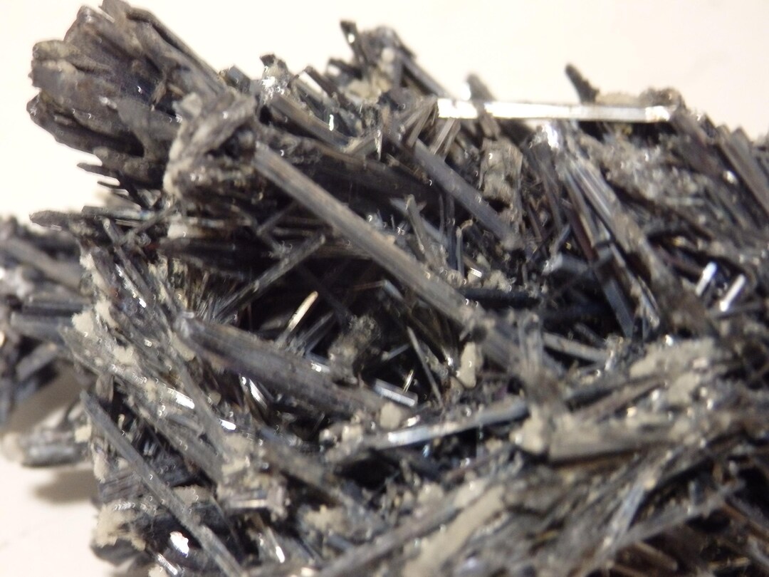 Stibine Minerals 140 Gr 80x64x50 Mm (for Abroad Outside the EU Contact ...