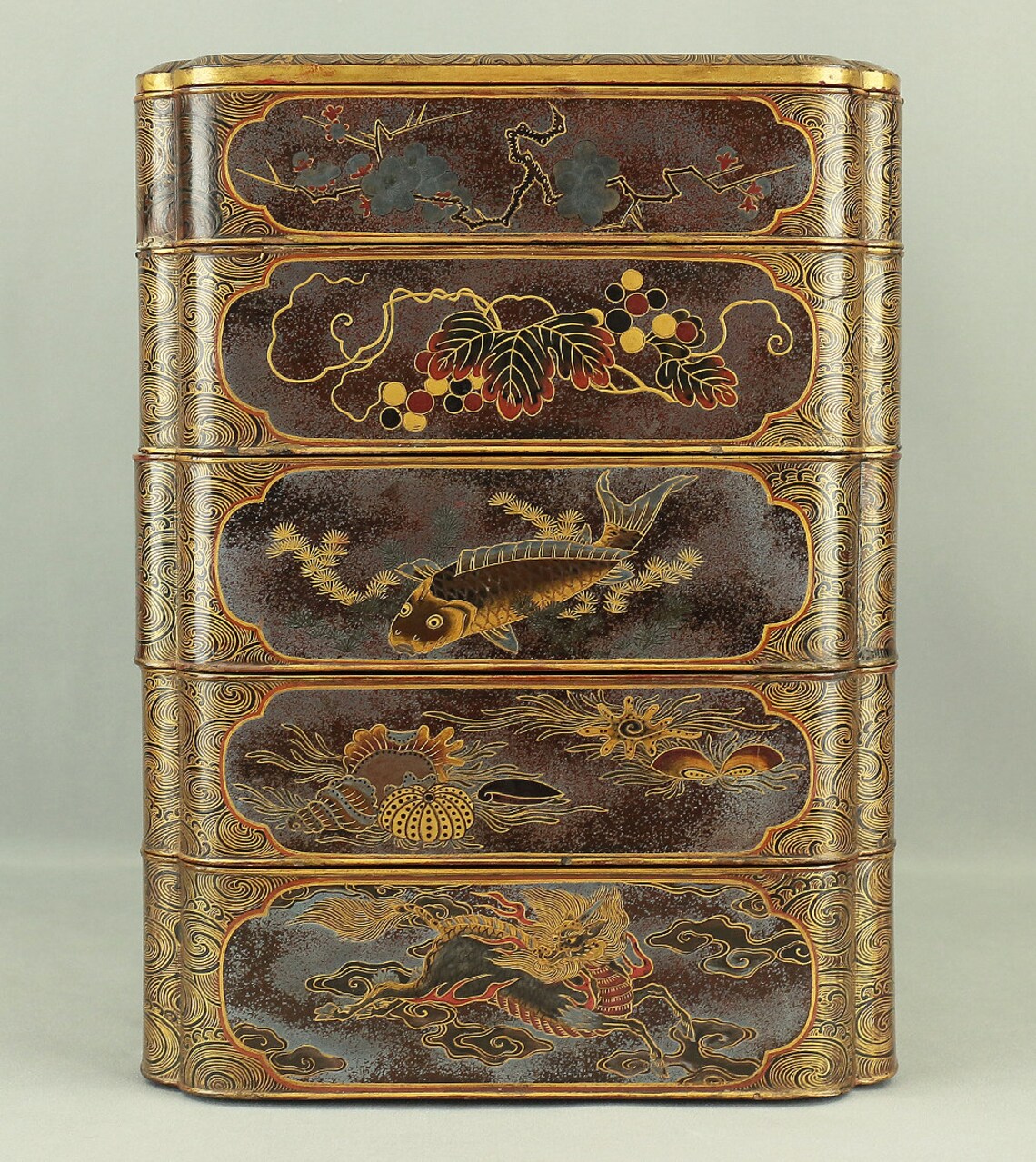 Gold Wave Pattern Lacquered Five-tiered Box Jubako Makie Gold Lacquered ...