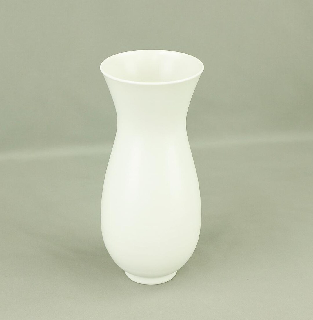 四代永澤永信 Nagasawa Eishin 4th (b1938) Izushi Ware White Porcelain Vase ...