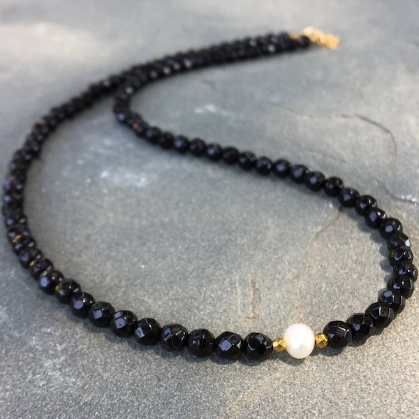 Black Bead Necklace - Etsy