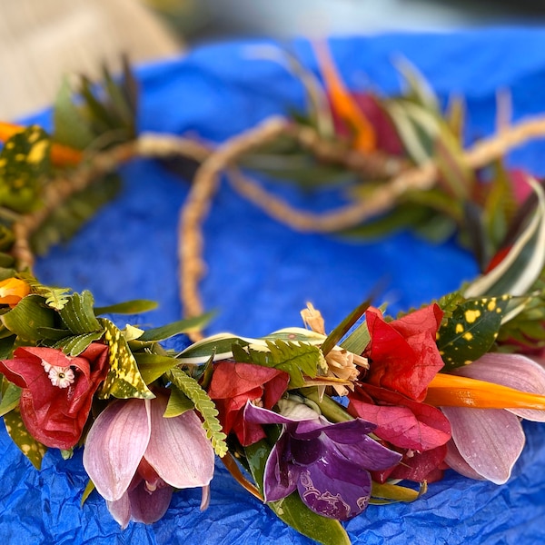 Island Flower Crown - Etsy