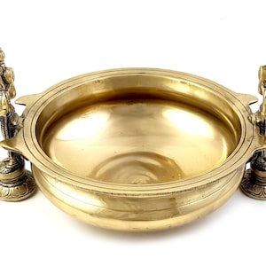 Deep Laksmi Design Brass Traditional Urli Bowl Decor Showpiece, Brass ...
