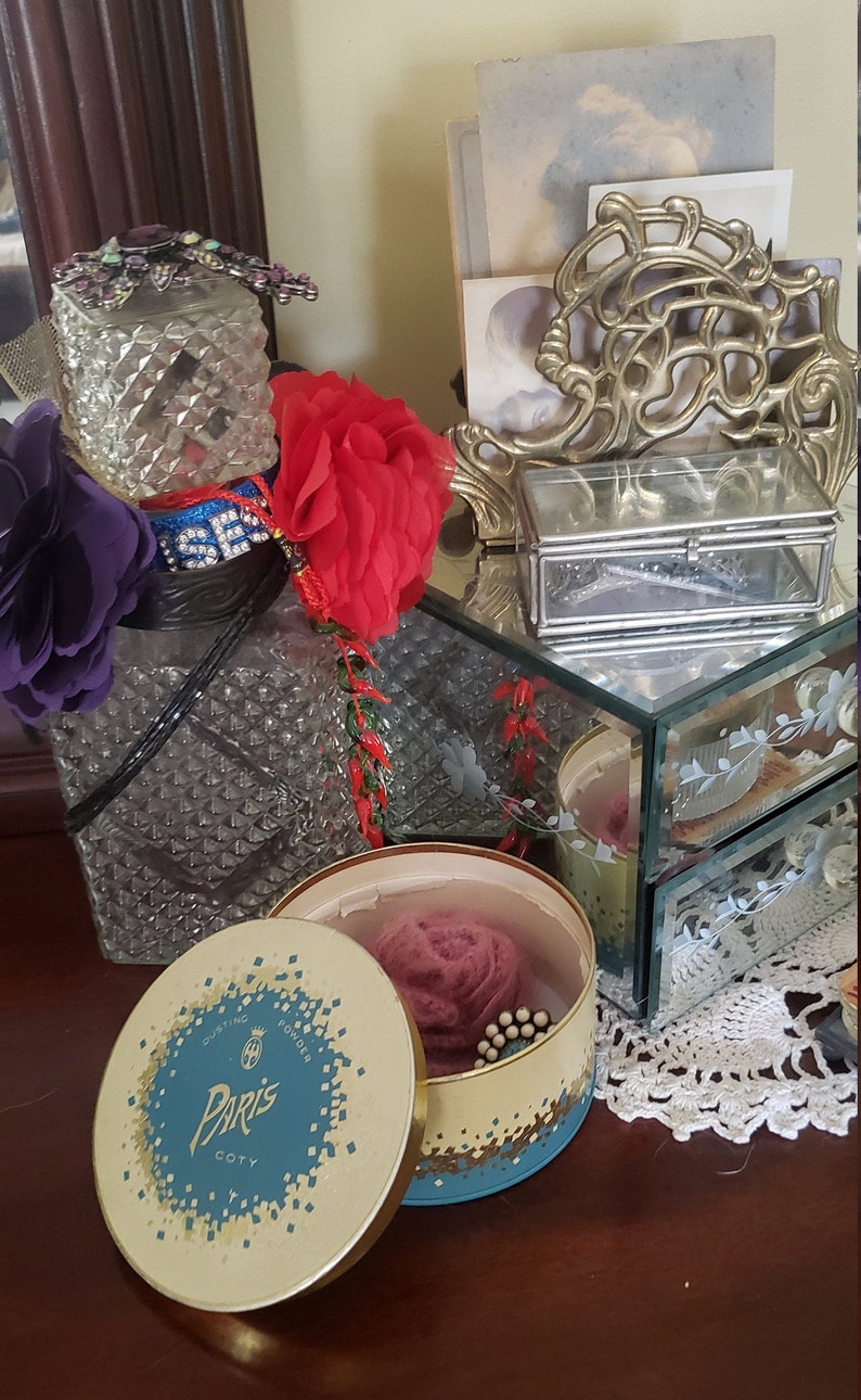 Decor Display Vintage Gift Box Collection 1960S PARIS Dusting Powder ...