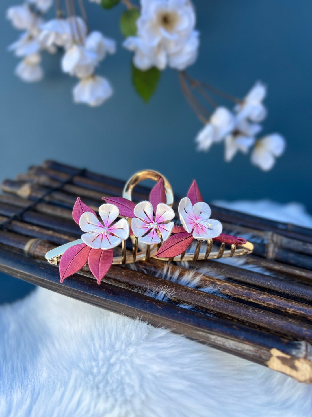 Colored Silk Twining Flower, Alyssum Hair Claw, Bridal Hair Decoration ...