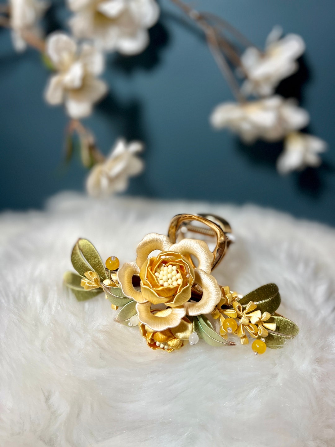 Colored Silk Twining Flower, Queen’s Day Yellow Rose Hair Claw, Bridal ...