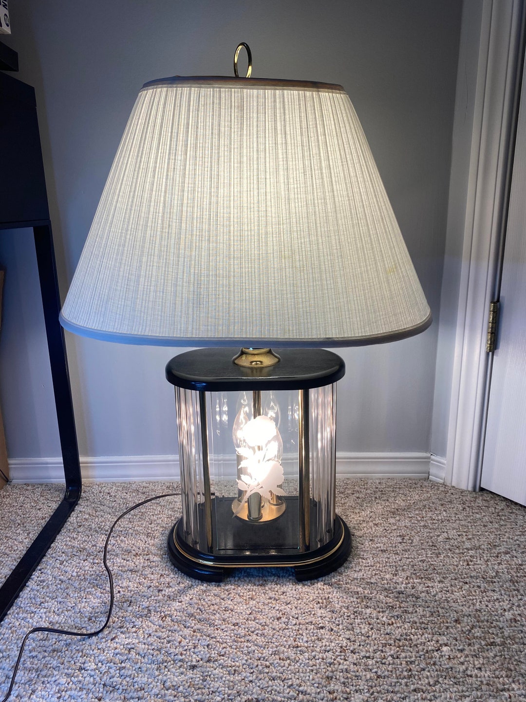 Light up Base, 3 Way Lighting, Etched Glass Table Lamp, Vintage 70s ...