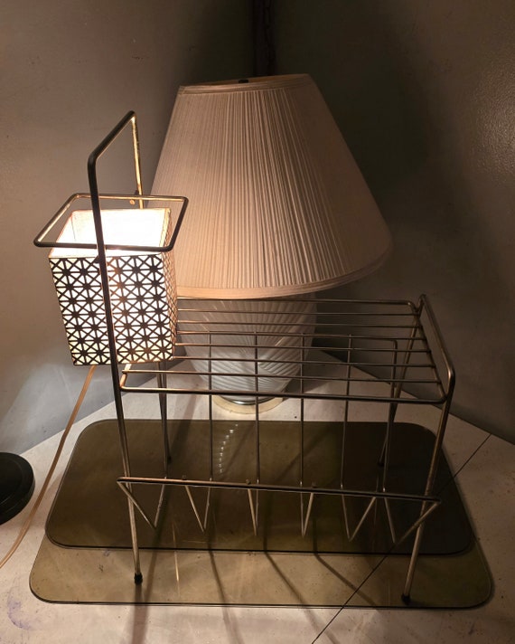 Magazine Rack Lamp, Vintage, Hollywood, Regency, Mid-… - Gem