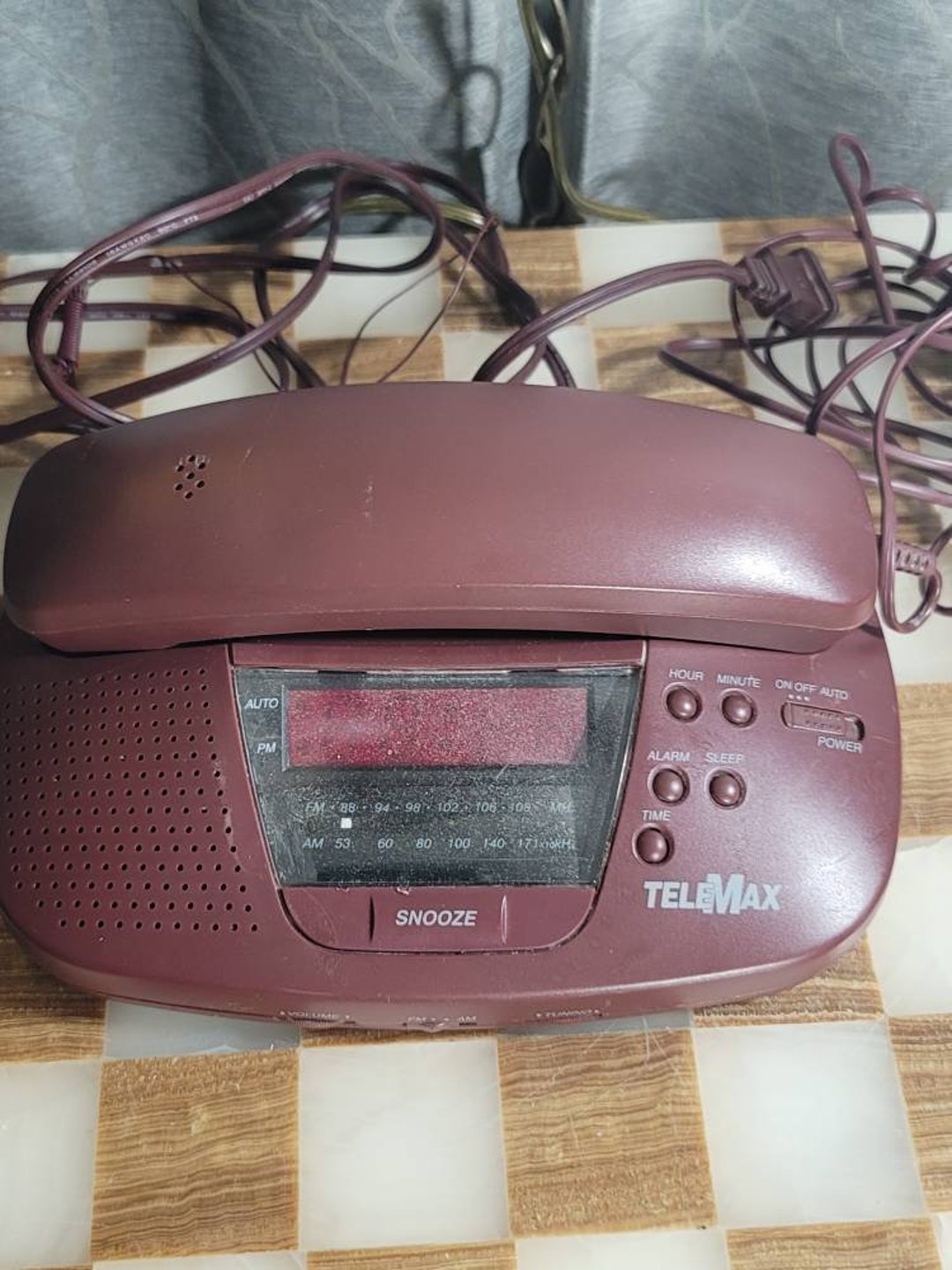 Telemax Vintage Telephone and Alarm Clock, Vintage AM/FM Clock Radio ...