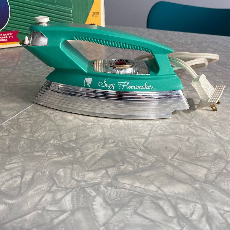 Suzy Homemaker - Etsy