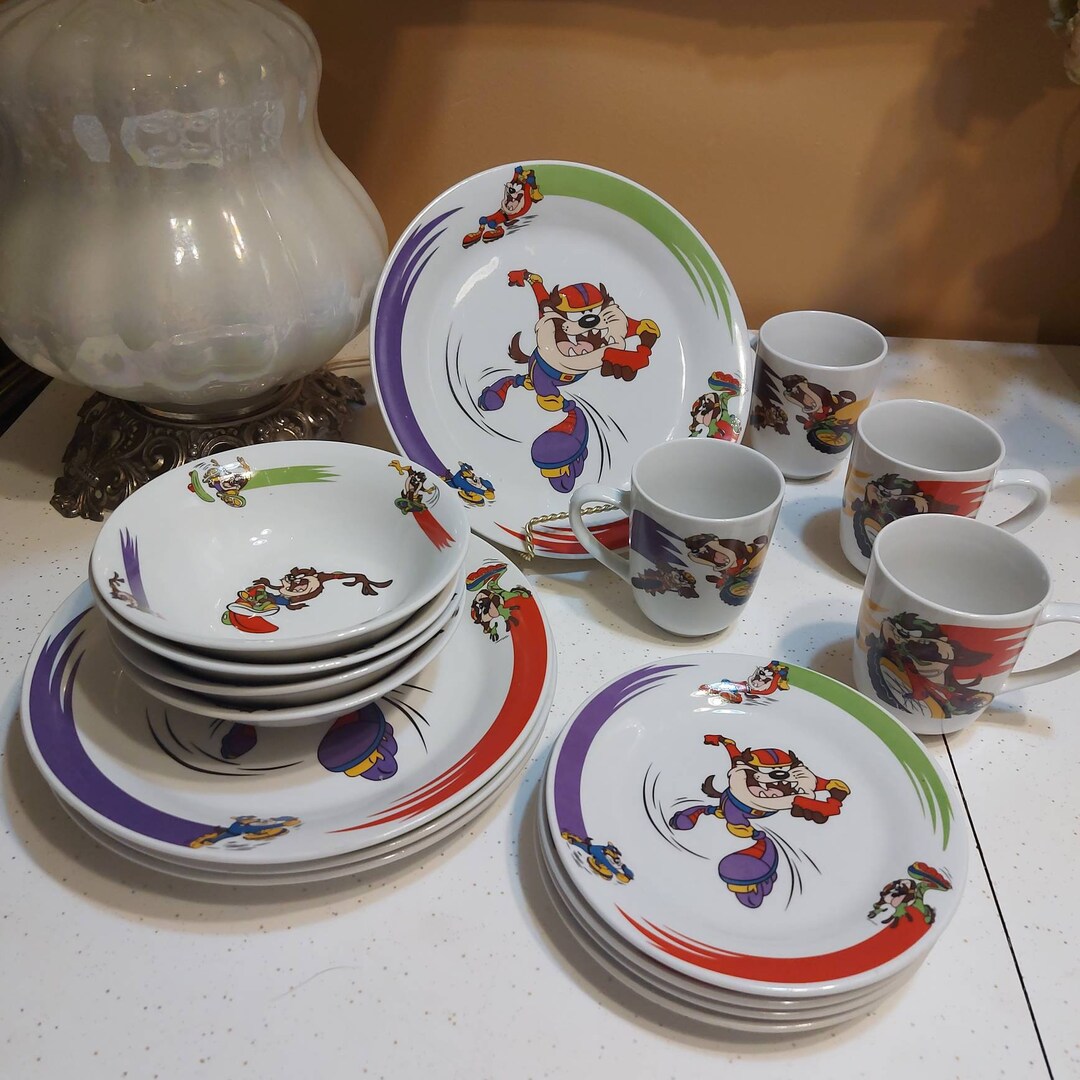 Tasmanian Devil Dish Set, (16pcs), Gibson, Looney Tunes Dishes, Vintage ...