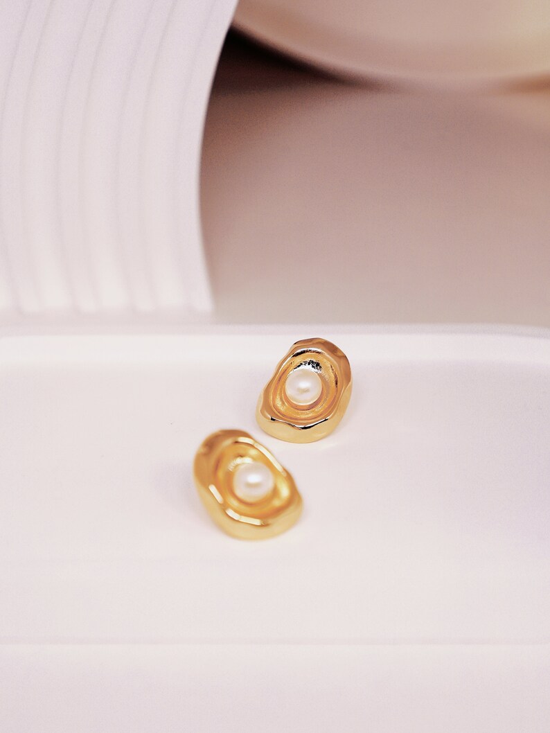 Unique Design/gold Filled Organic Pearl/gold Clam Shape Earrings ...