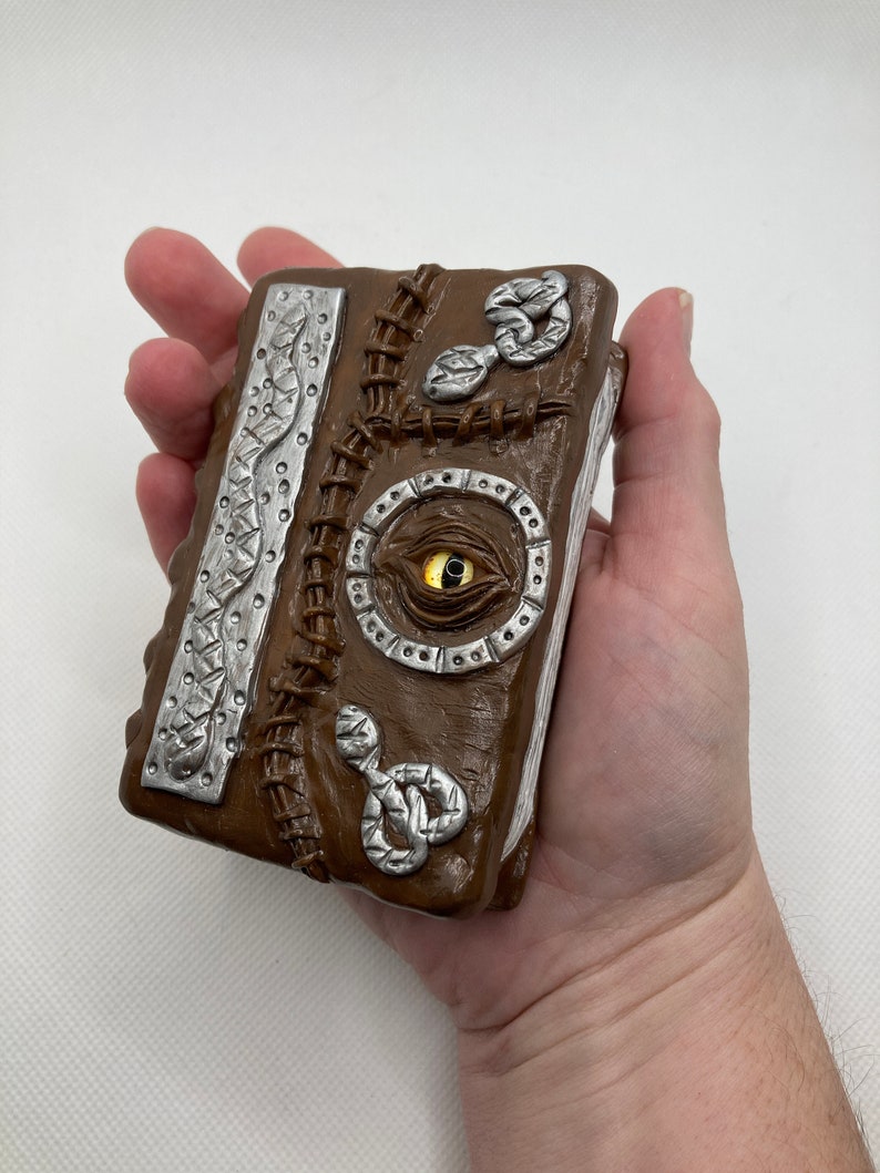 Hocus Pocus Spell Book Trinket Tin - Witchcraft Book Box - Secret ...