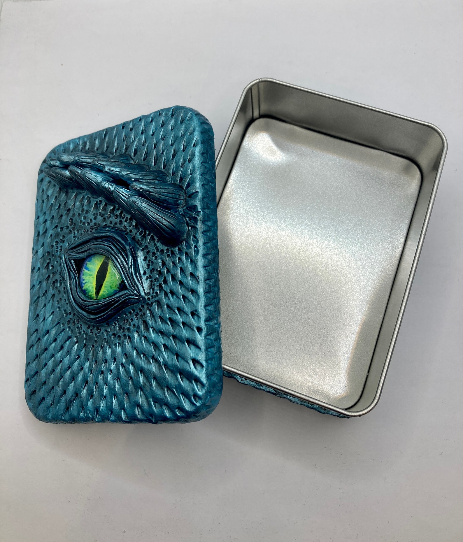 Dragon Stash Box - D&D Dice Box - Handmade Dragon Eye Container ...
