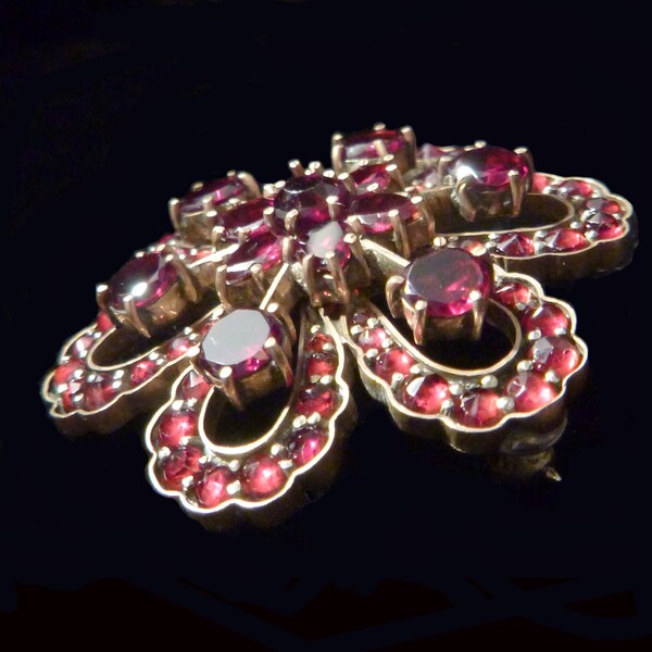 Bohemian Garnet - Etsy