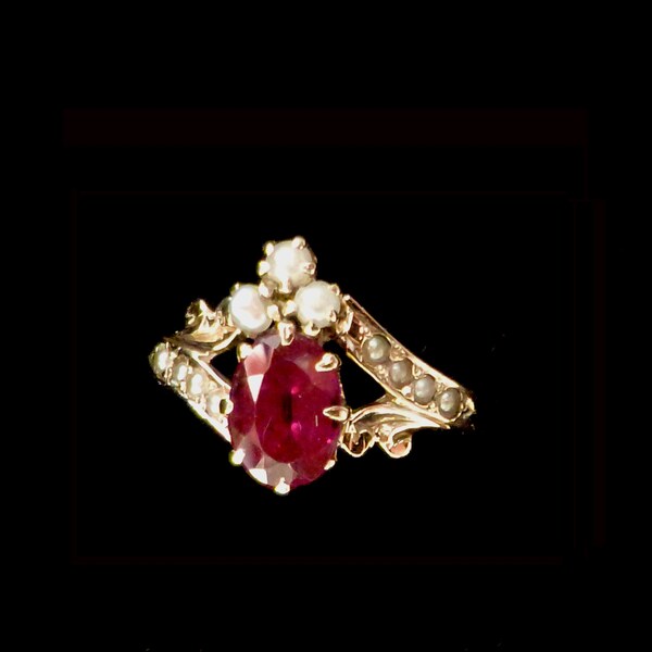 Victorian Ring - Etsy