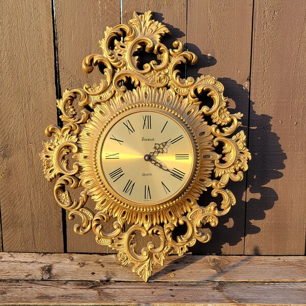 Wall Scroll Clock - Etsy