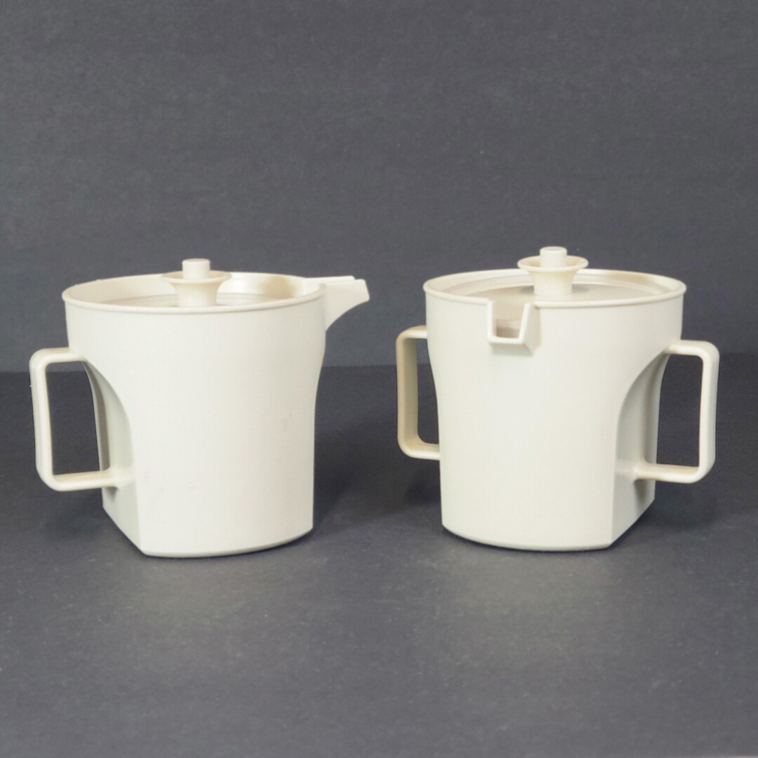 Vintage Tupperware Creamer and Sugar Set 1414-15 With Push Button Lids ...