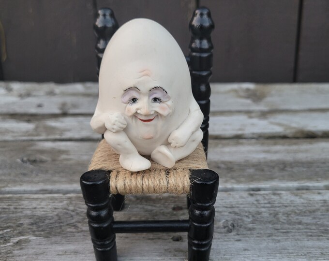 Vintage Humpty Dumpty on a Chair, A N Original Designs Artist Allyson ...