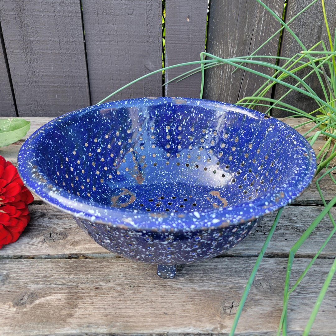 Vintage Blue Granite Enamelware Colander, Cobalt Blue and White ...