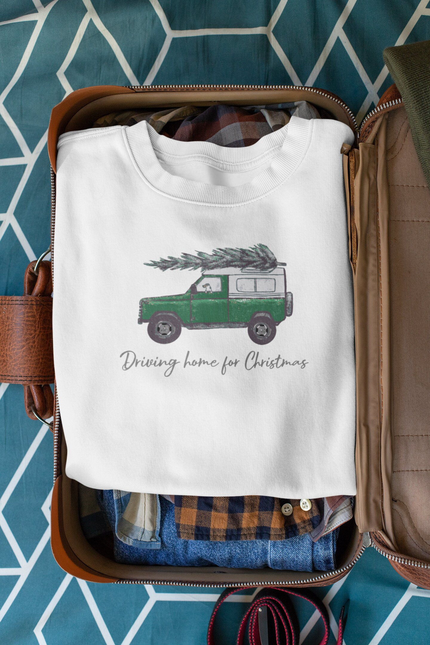 Christmas Jumper | Green Land Rover Christmas Jumper | Land Rover Gifts ...