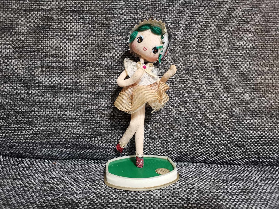 Vintage Pose Japanese Kawaii Green Hair Big Eye Girl Toys Plush Doll - Etsy