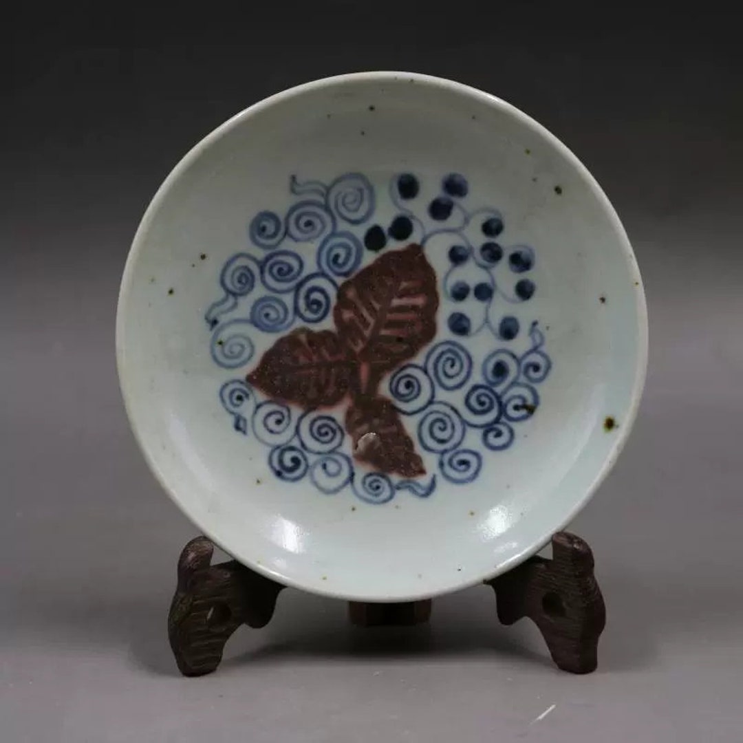 Chinese Old Ceramic Dish China Blue and White Underglaze Red Porcelain ...