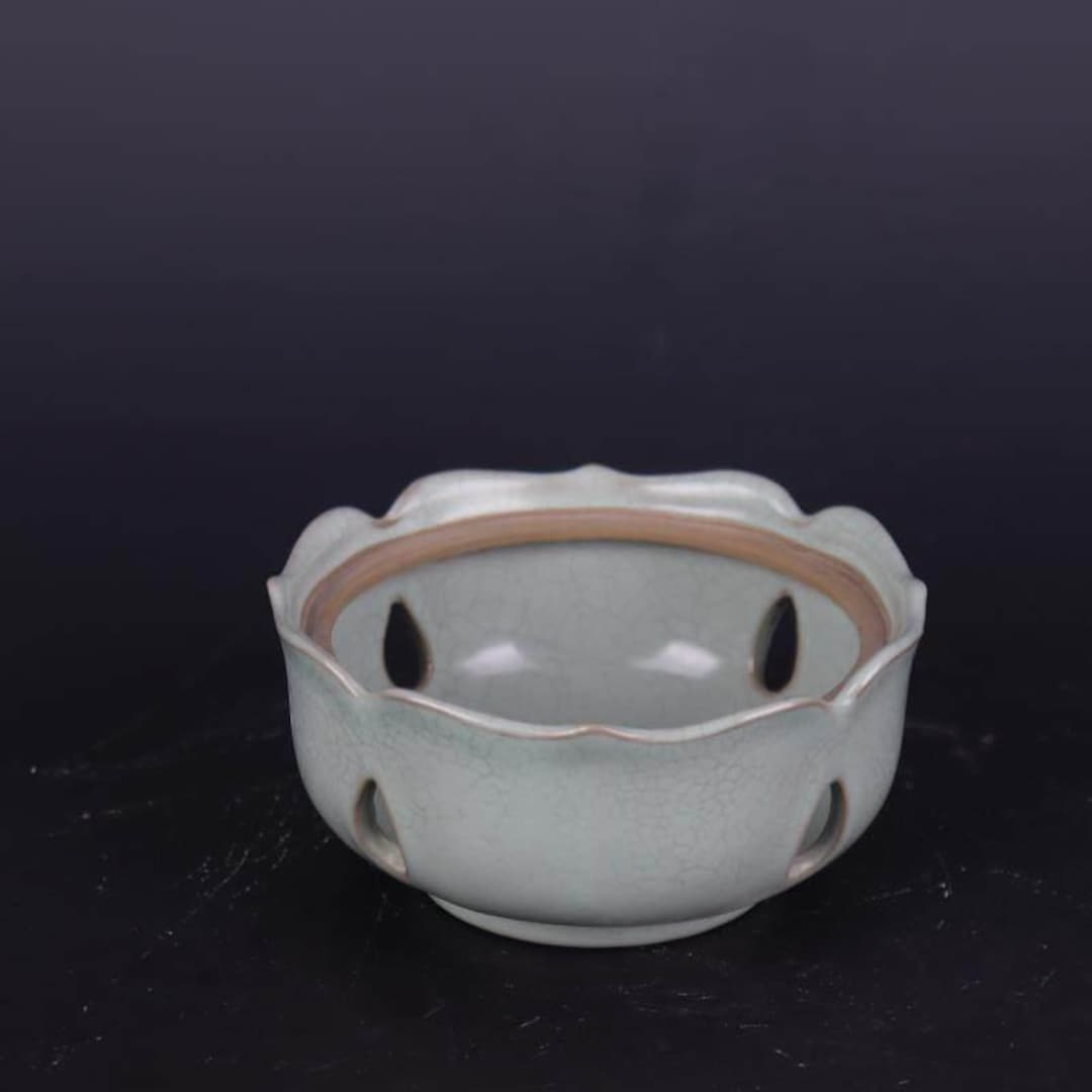 Chinese Old Ceramic Brush Washer,ru Ware Sky Blue Glaze Celadon Petal ...