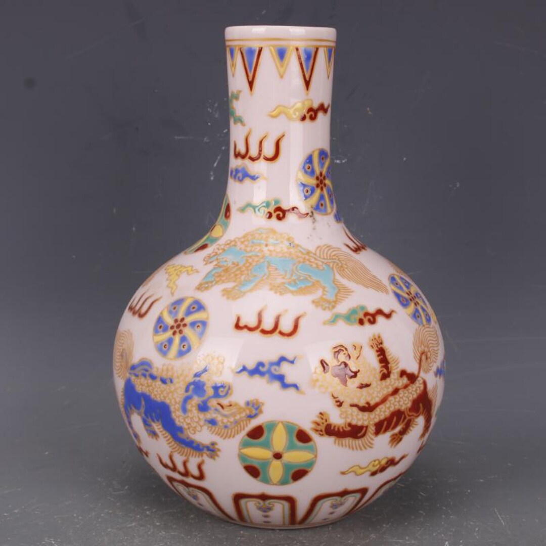 Chinese Old Ceramic Vase, Ming Dynasty Chenghua Marked Famille Verte ...