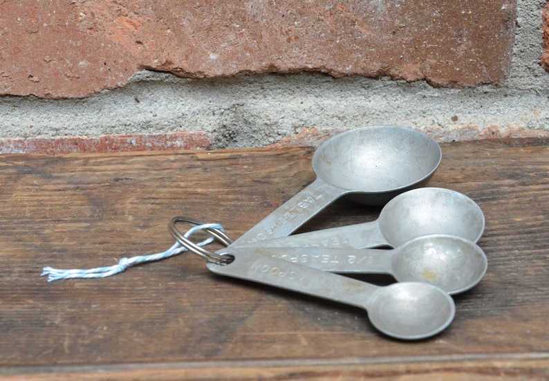 Vintage Measuring Spoons - Metal Measuring Spoons - Set of 4, 1 ...