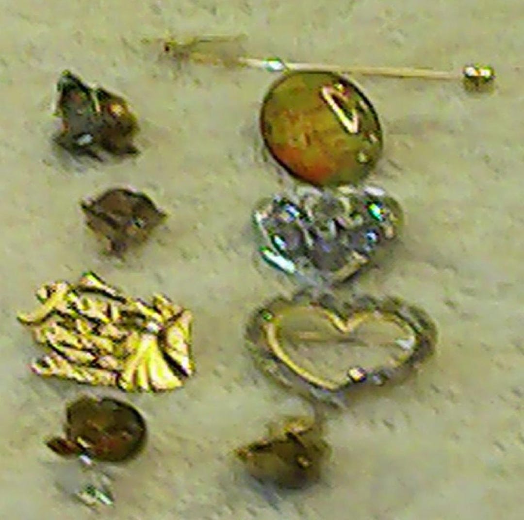 Vintage Lapel Pins 9 Pieces - Etsy