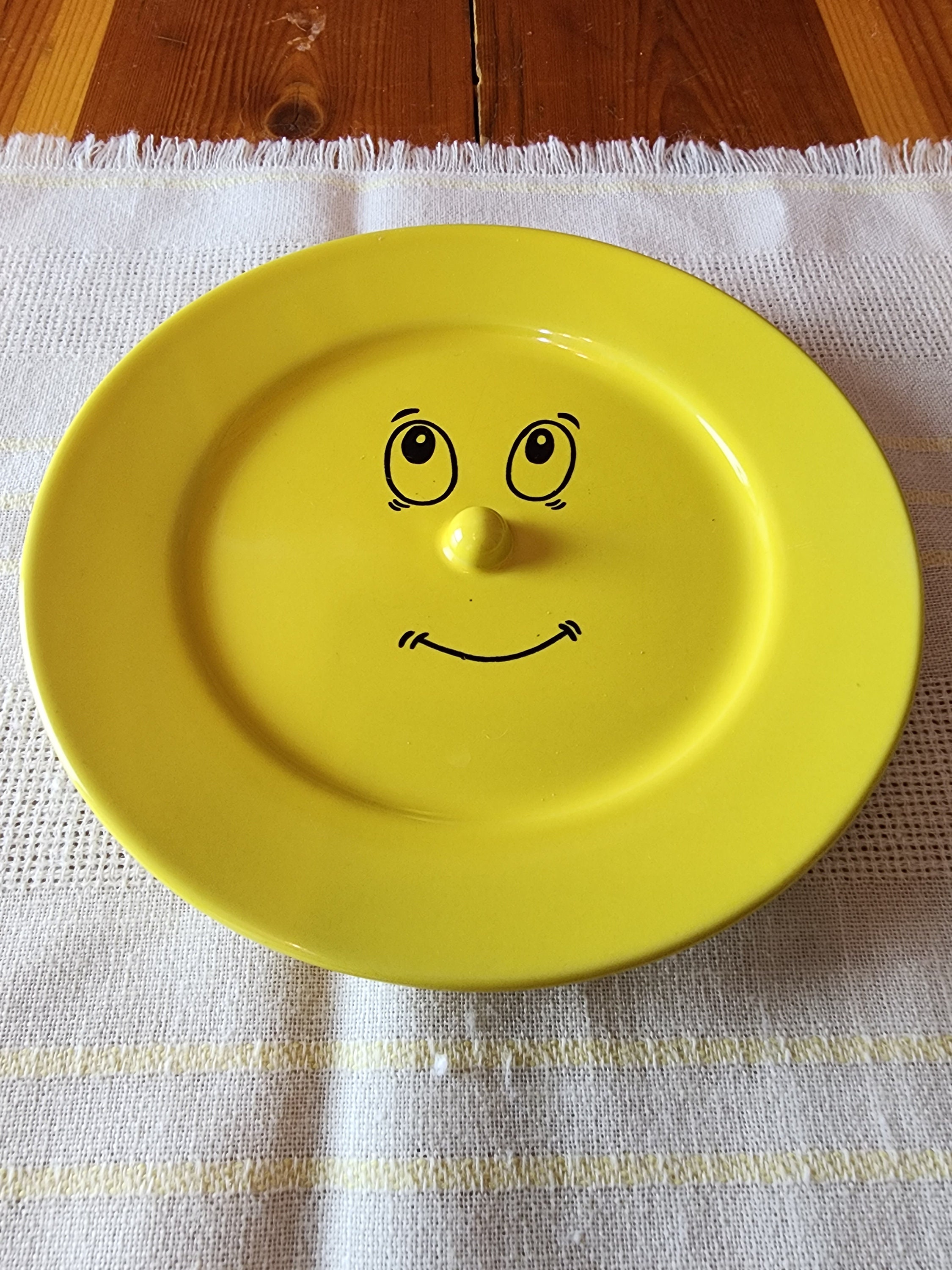 Yellow Ceramic Smiley Face Plate - Etsy