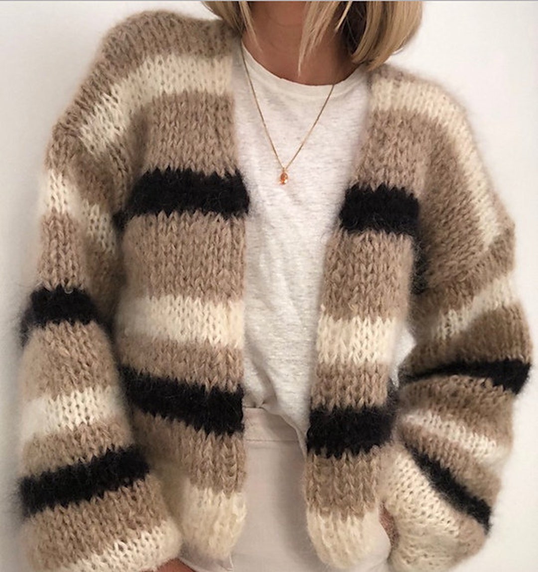 KNITTING PATTERN: Easy Striped Cardigan - Etsy