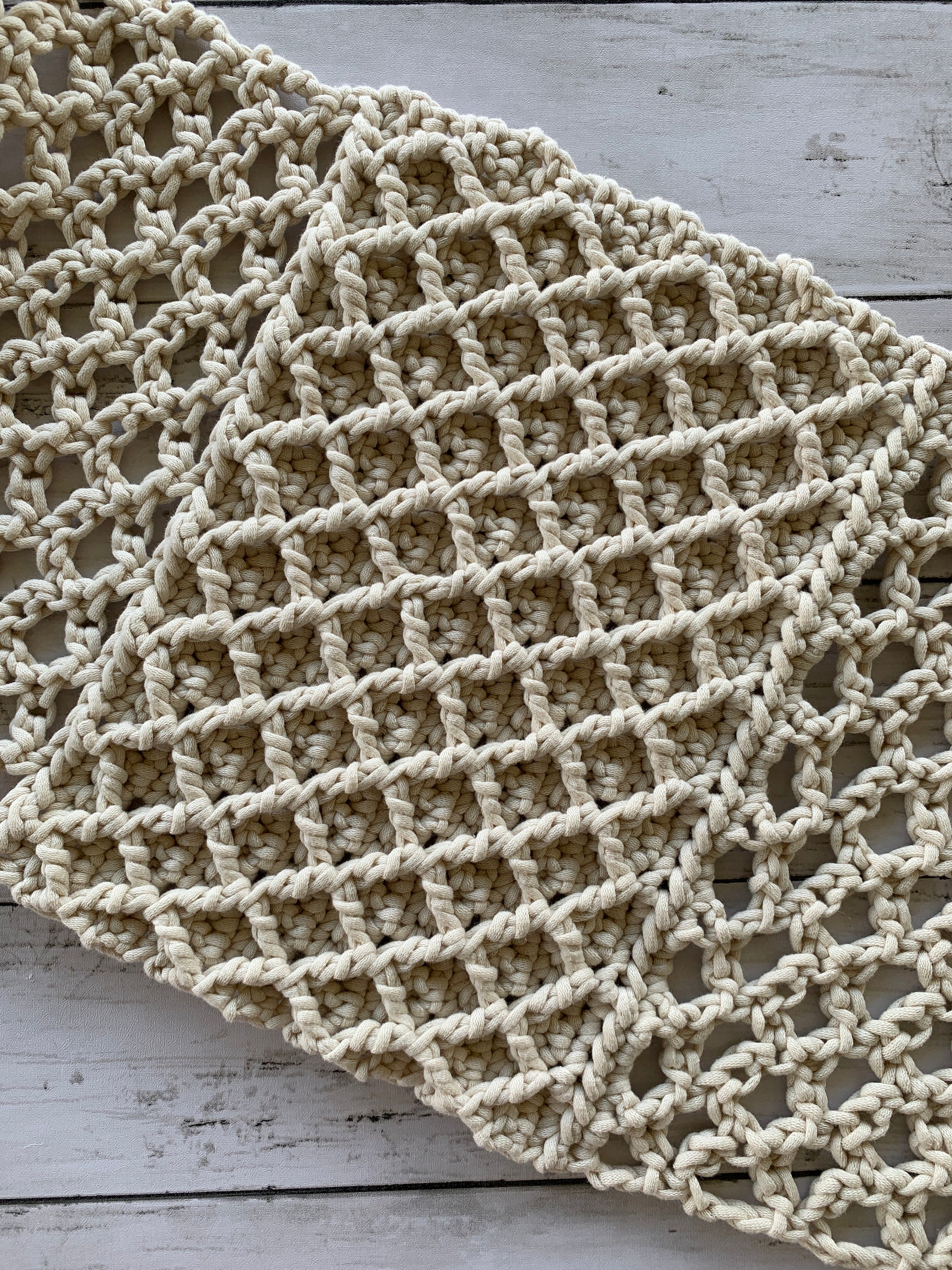 PATTERN - Ember Diamond Table Runner | Crochet Pattern | Crochet Table ...