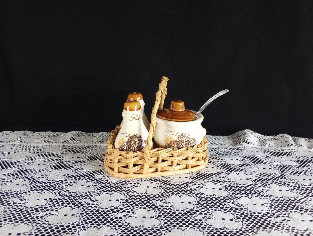 Salt Pepper Sugar Condiment Set in Basket - Etsy
