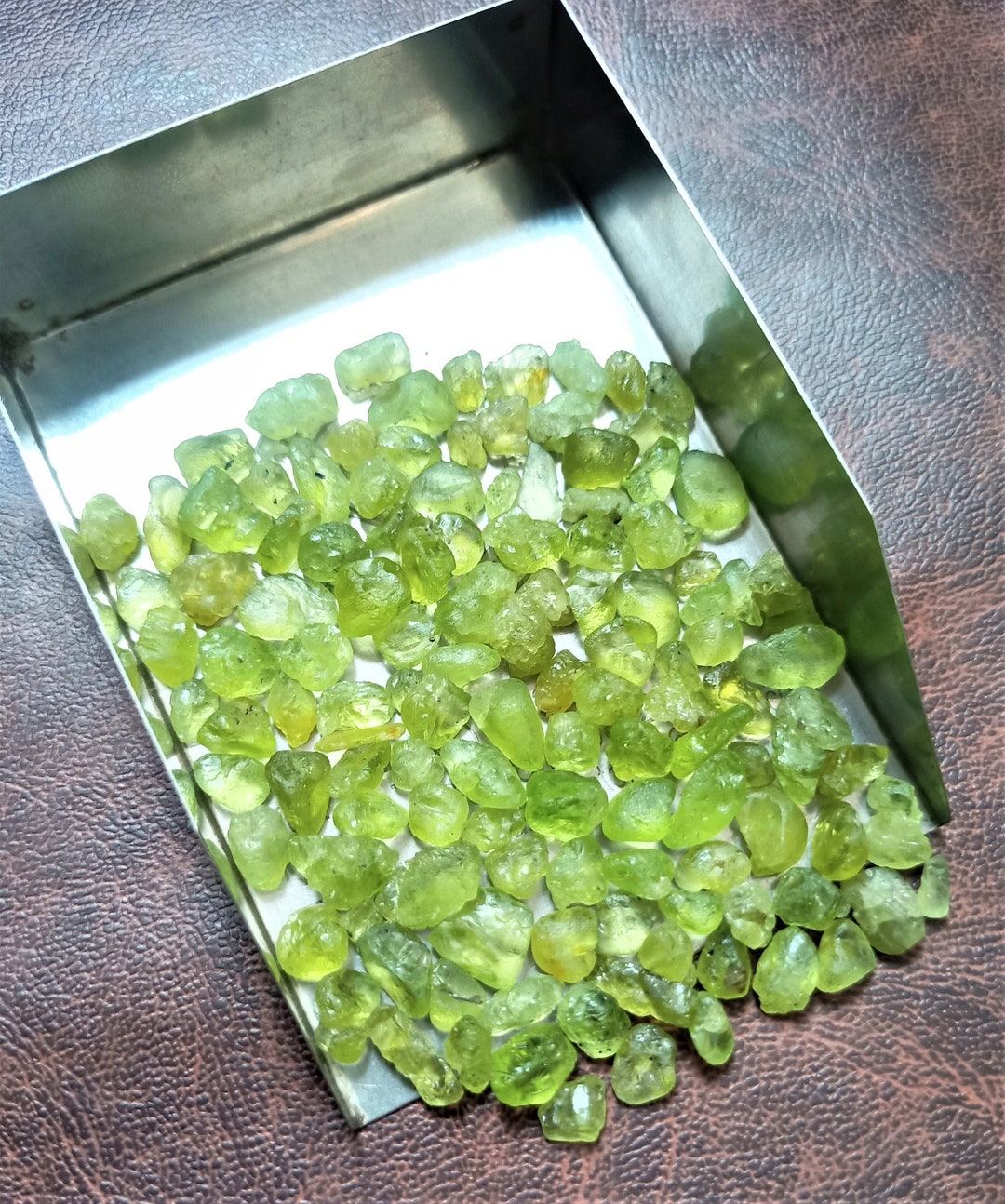 10 Pieces Raw Peridot Stone, Natural Peridot, Mini Rough, Gemstone ...