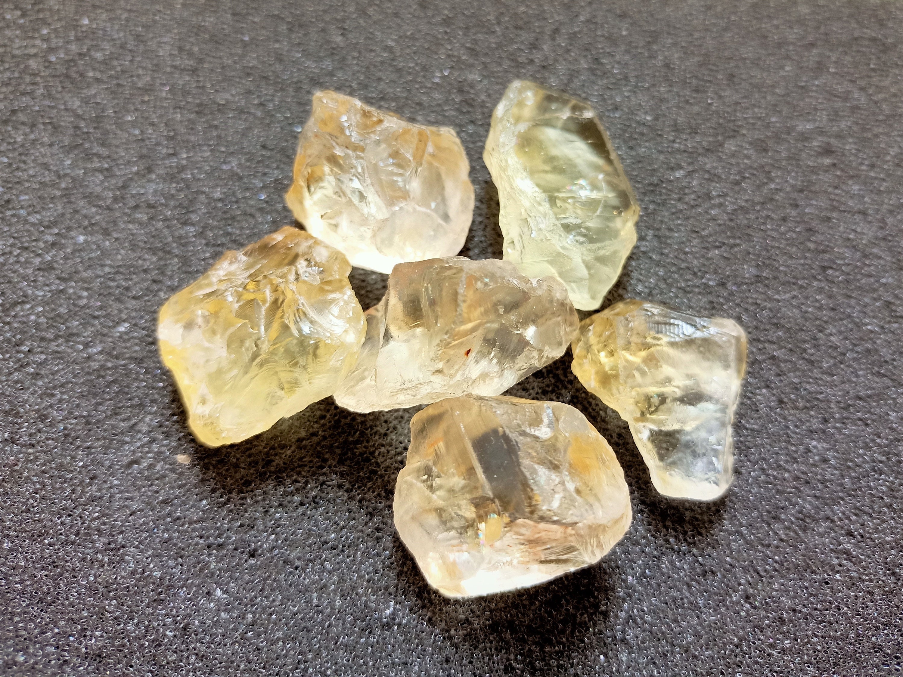 Raw Citrine Stone, Rough Chunk, Healing Crystal (25-30mm) - Etsy UK